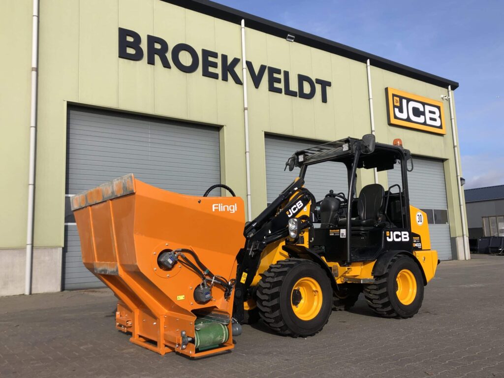 Nieuwe JCB 403 PLUS afgeleverd - JCB Broekveldt